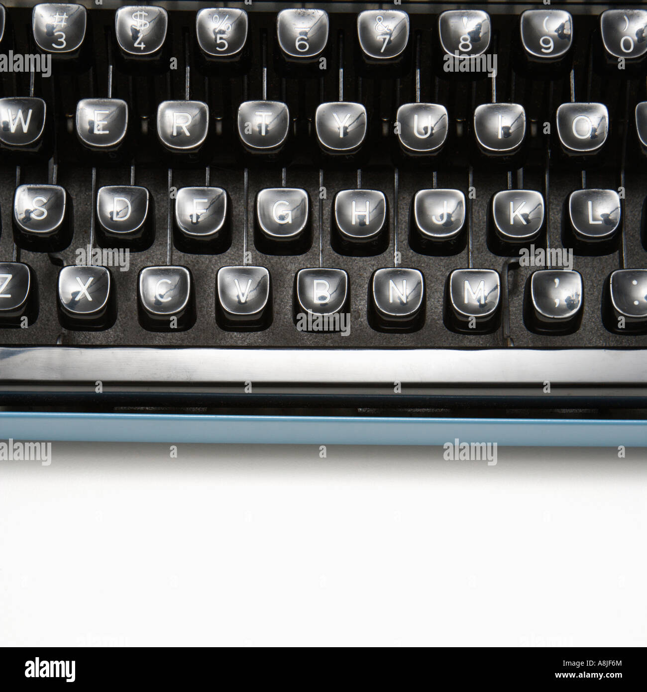 Type levers on typewriter keyboard Stock Photo - Alamy