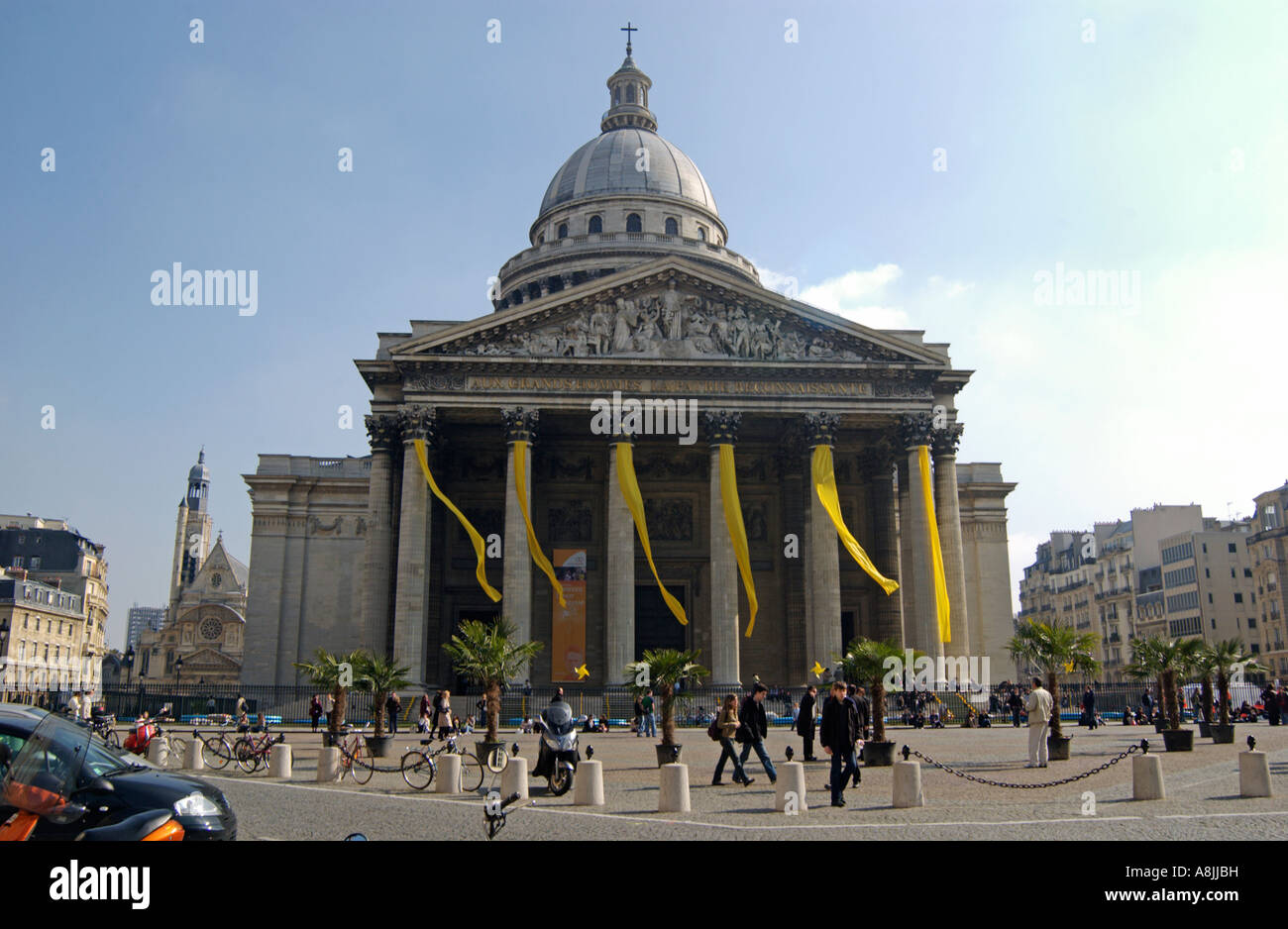 Pantheon Building, Montagne Ste-Geneviève, Latin Quarter, Paris, France ...