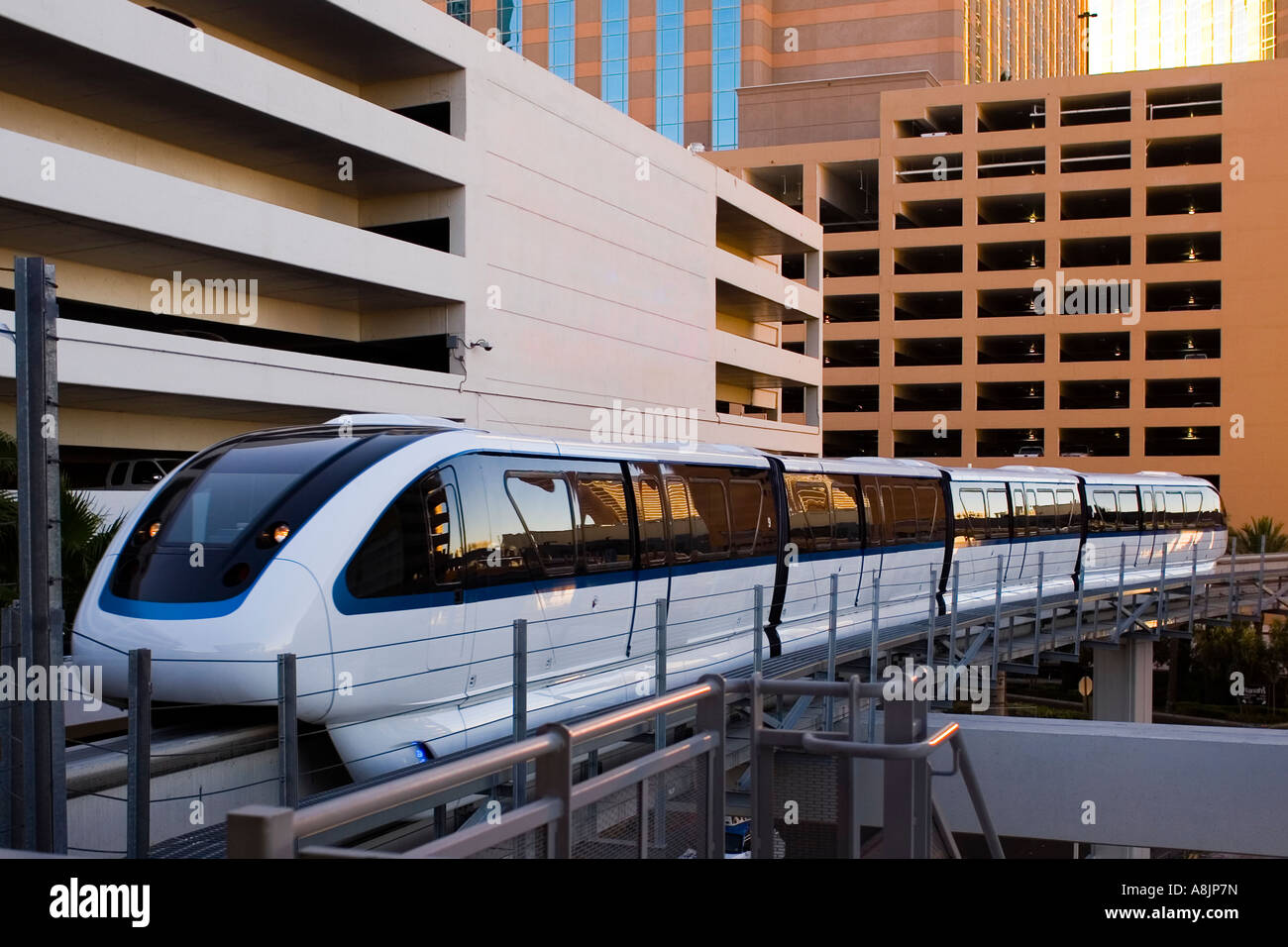 Monorail hi-res stock photography and images - Alamy
