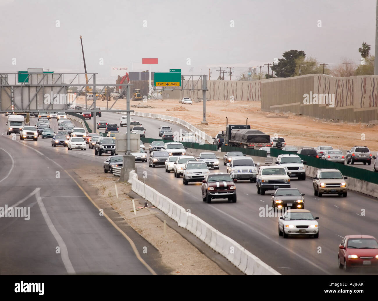 Morning rush hour traffic on a busy highway Stock Photo - Alamy