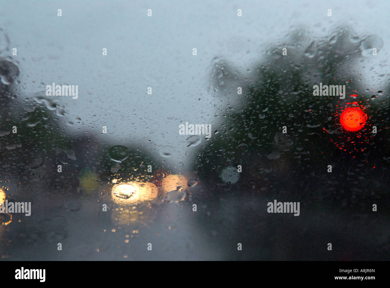 Traffic rainy conditions hi-res stock photography and images - Alamy
