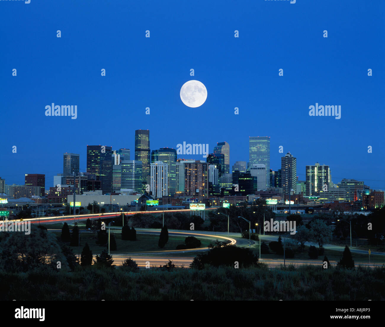 Denver skyline and traffic hi-res stock photography and images - Alamy