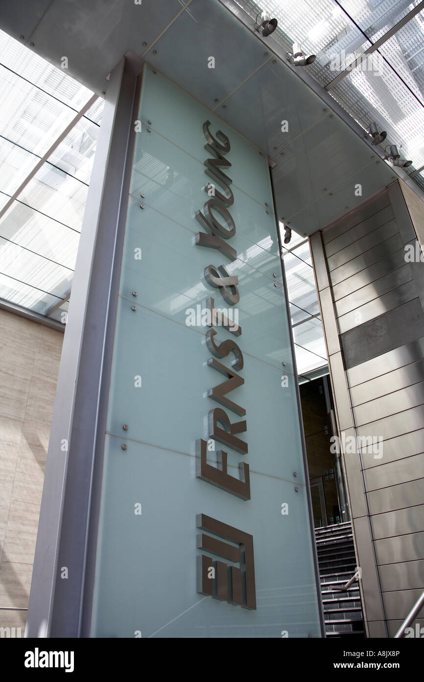 Ernst And Young Logo Stock Photos & Ernst And Young Logo Stock Images ...