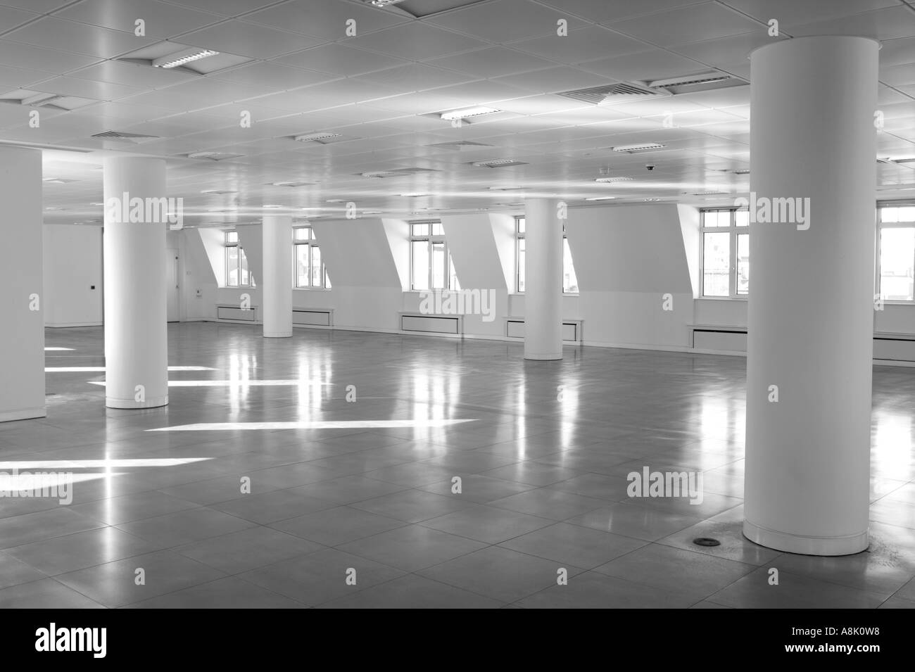 empty floor of office building Stock Photo - Alamy