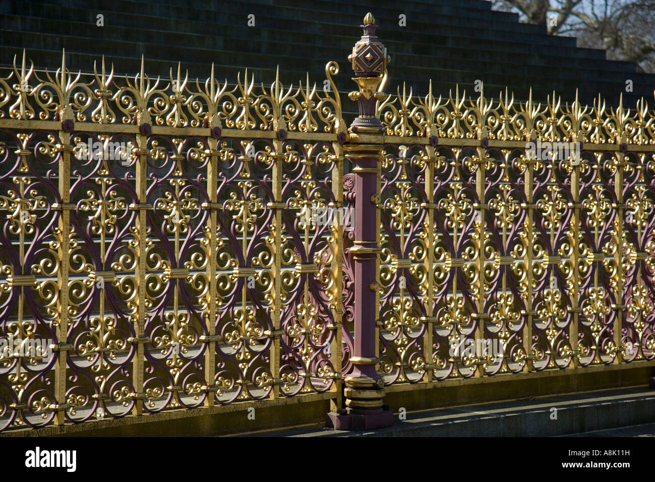 Gilded Railings Surrounding Albert Memorial UK London Stock Photo - Alamy