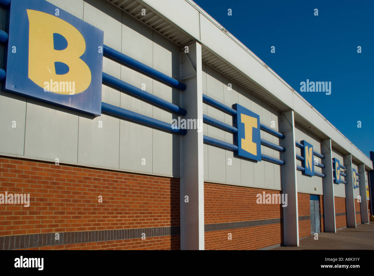 UK england london feltham bingo hall Stock Photo - Alamy