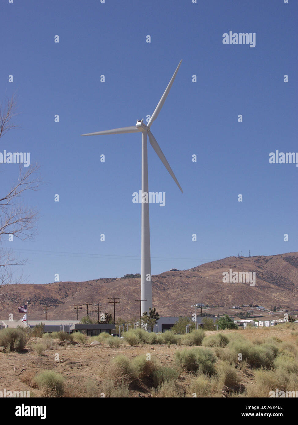 LARGE WIND TURBINE in high desert, Palmdale California Stock Photo - Alamy