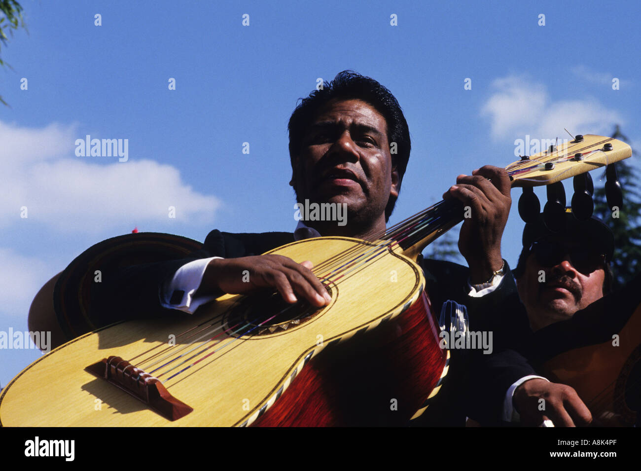 Mariachi band california hi-res stock photography and images - Alamy