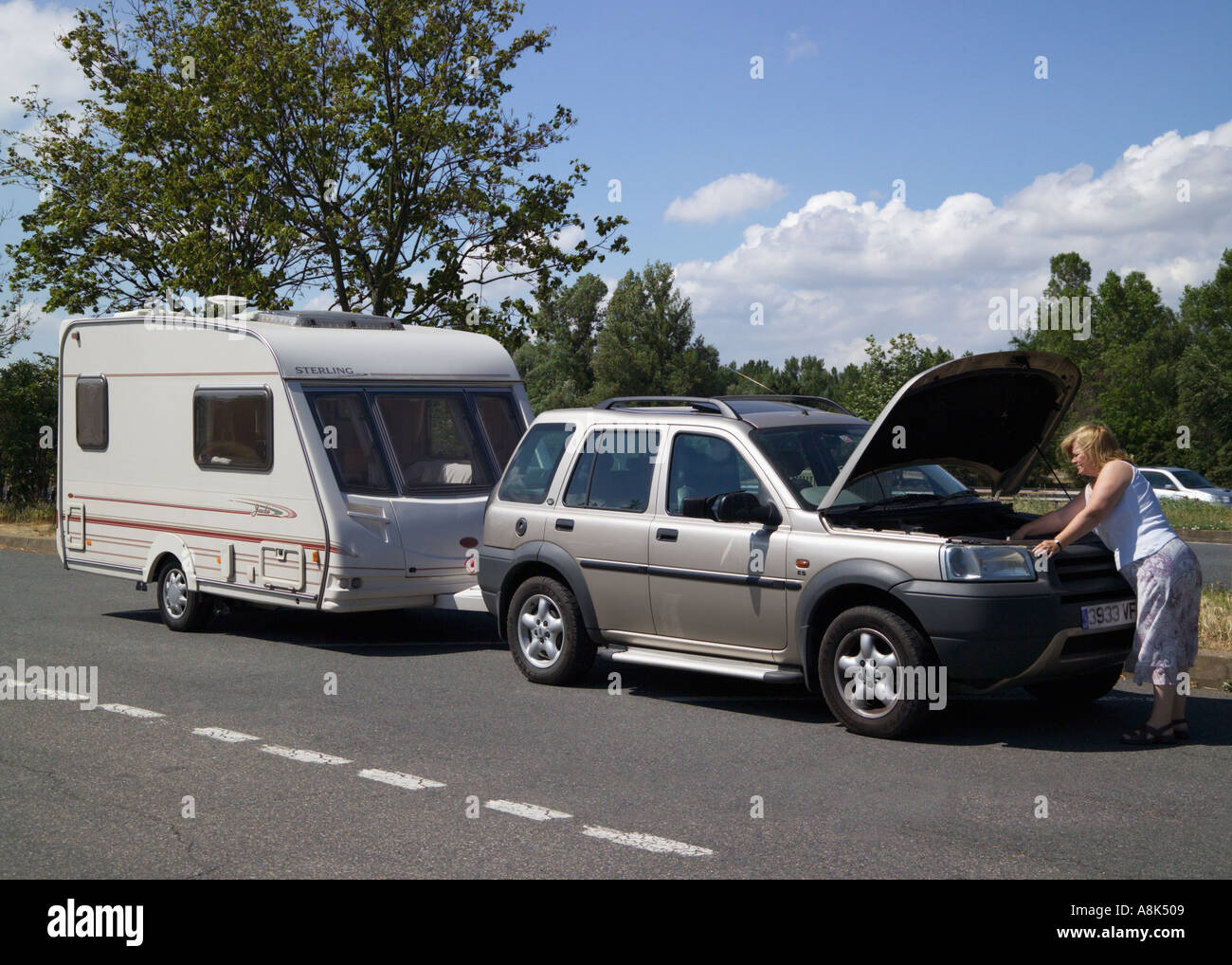 Broken down caravan hi-res stock photography and images - Alamy