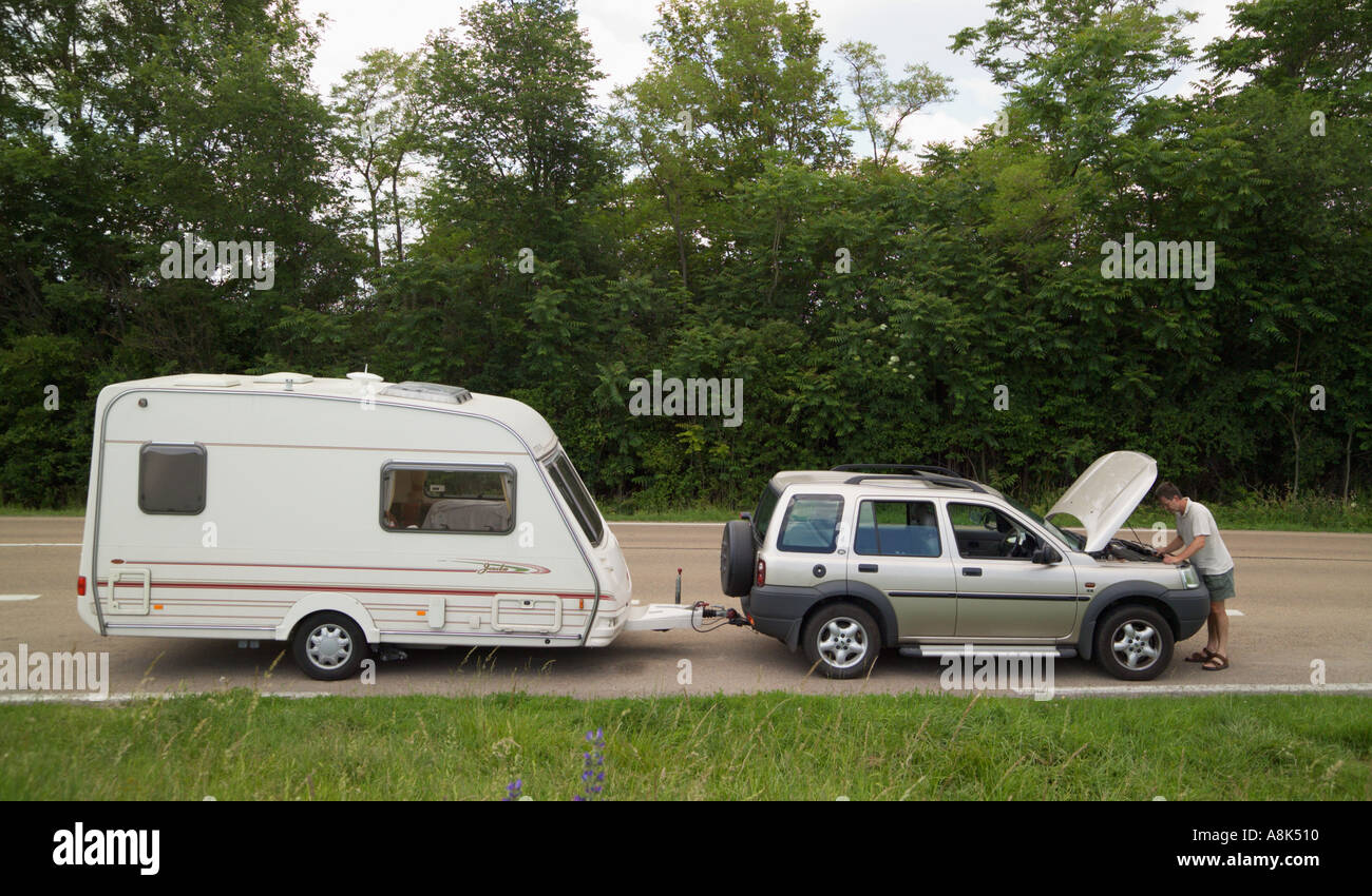 Broken down caravan hi-res stock photography and images - Alamy