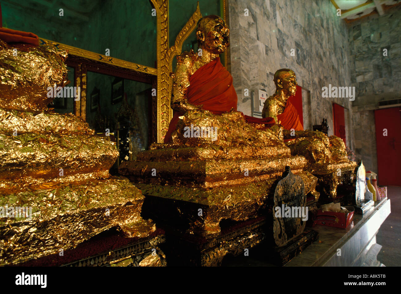 Cha long hi-res stock photography and images - Alamy