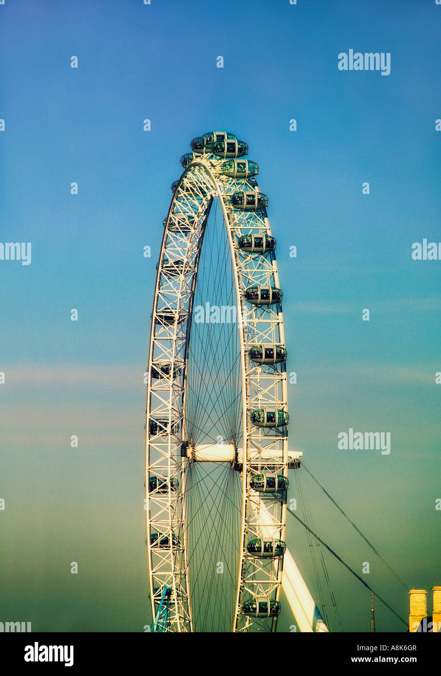 Tourist attraction vertical hi-res stock photography and images - Alamy
