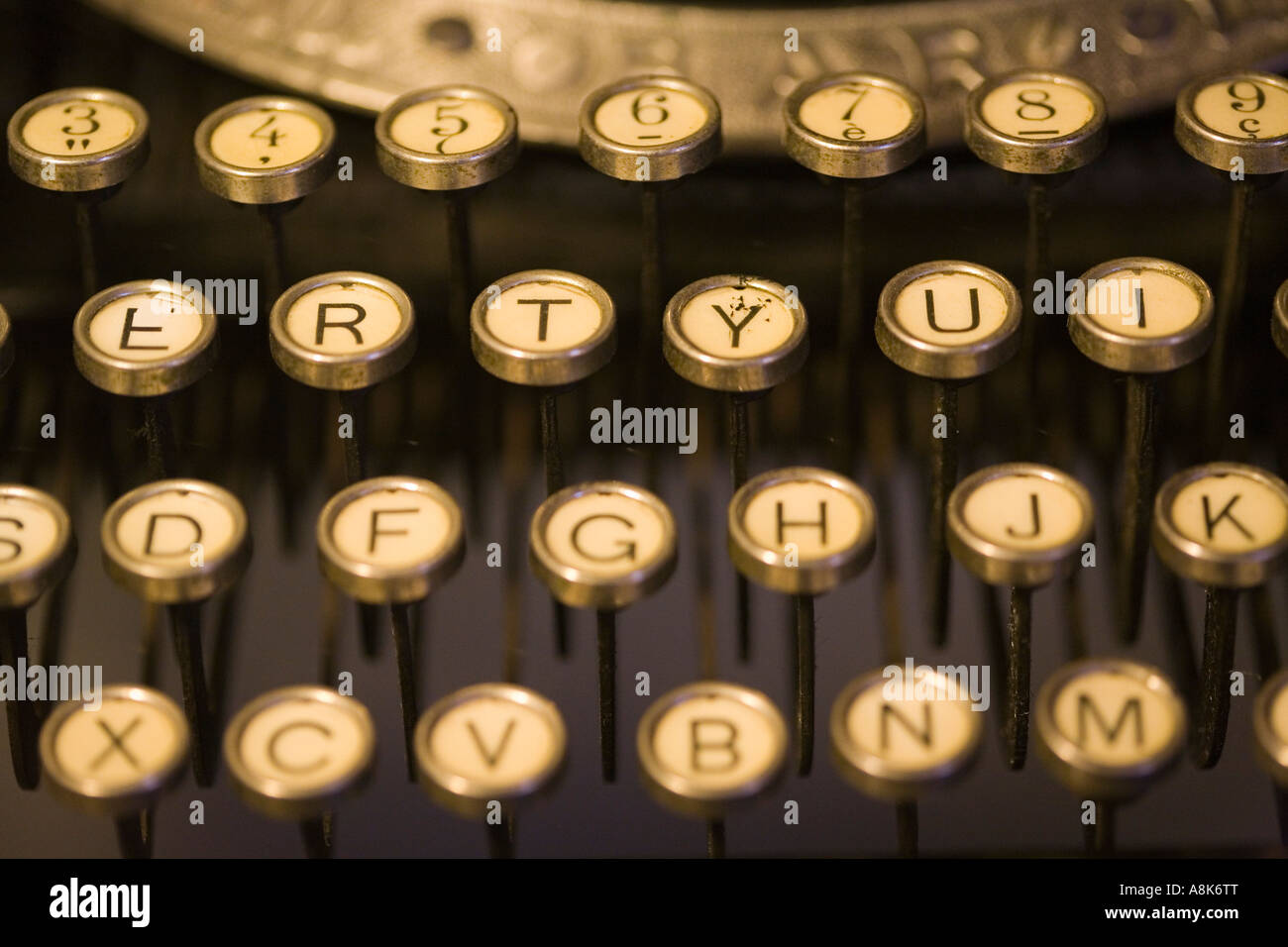 Typewriter era hi-res stock photography and images - Alamy