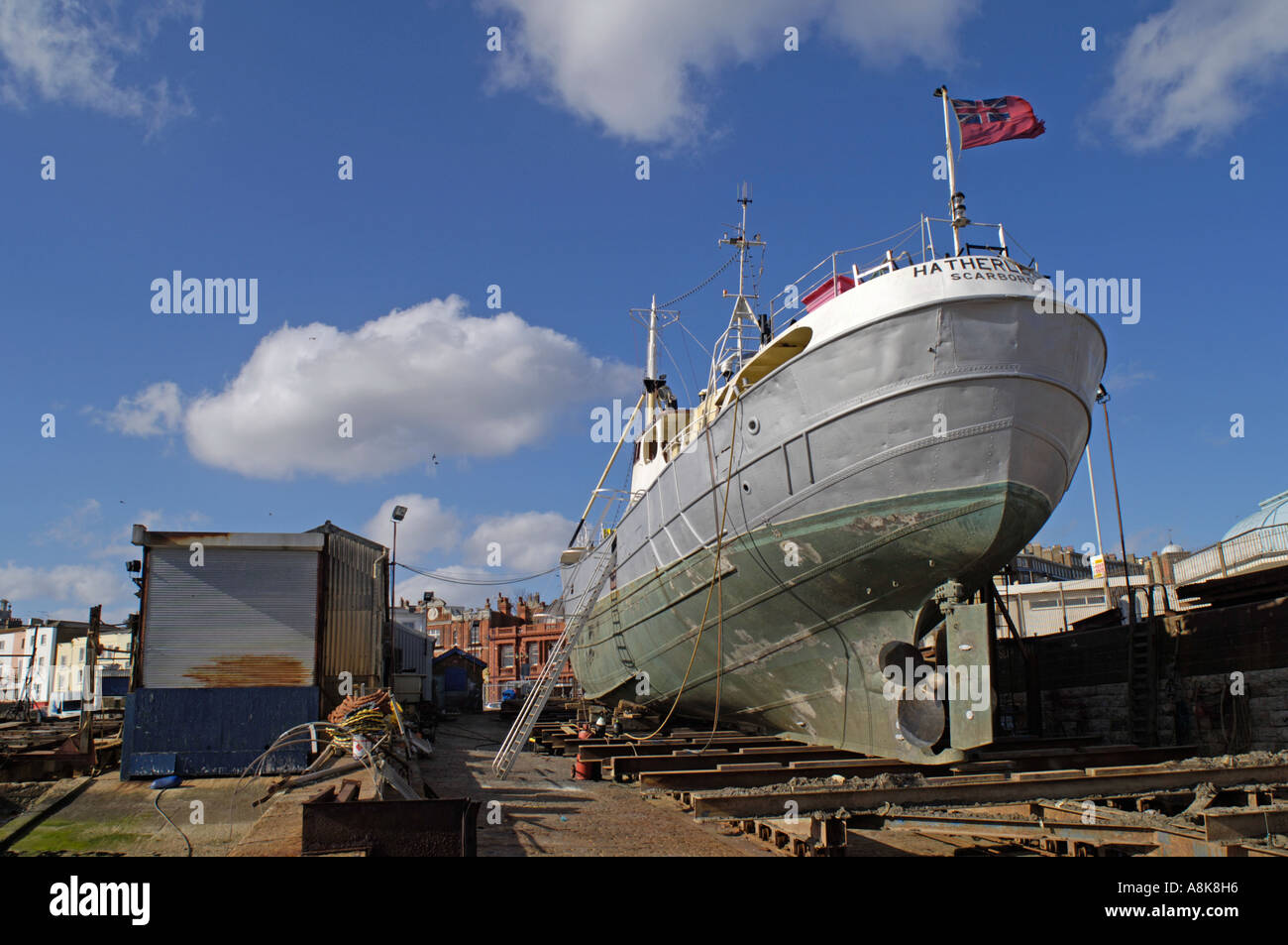 Repairing ship at Ramsgate harbour Stock Photo - Alamy