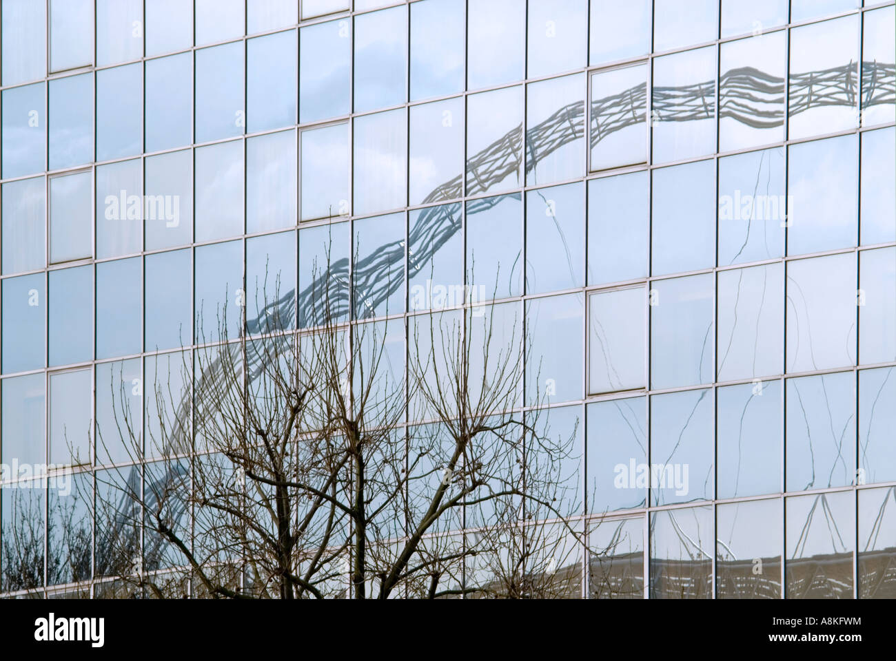 Norman foster wembley stadium hi-res stock photography and images - Alamy