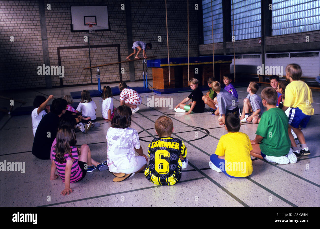 Pe lesson hi-res stock photography and images - Alamy