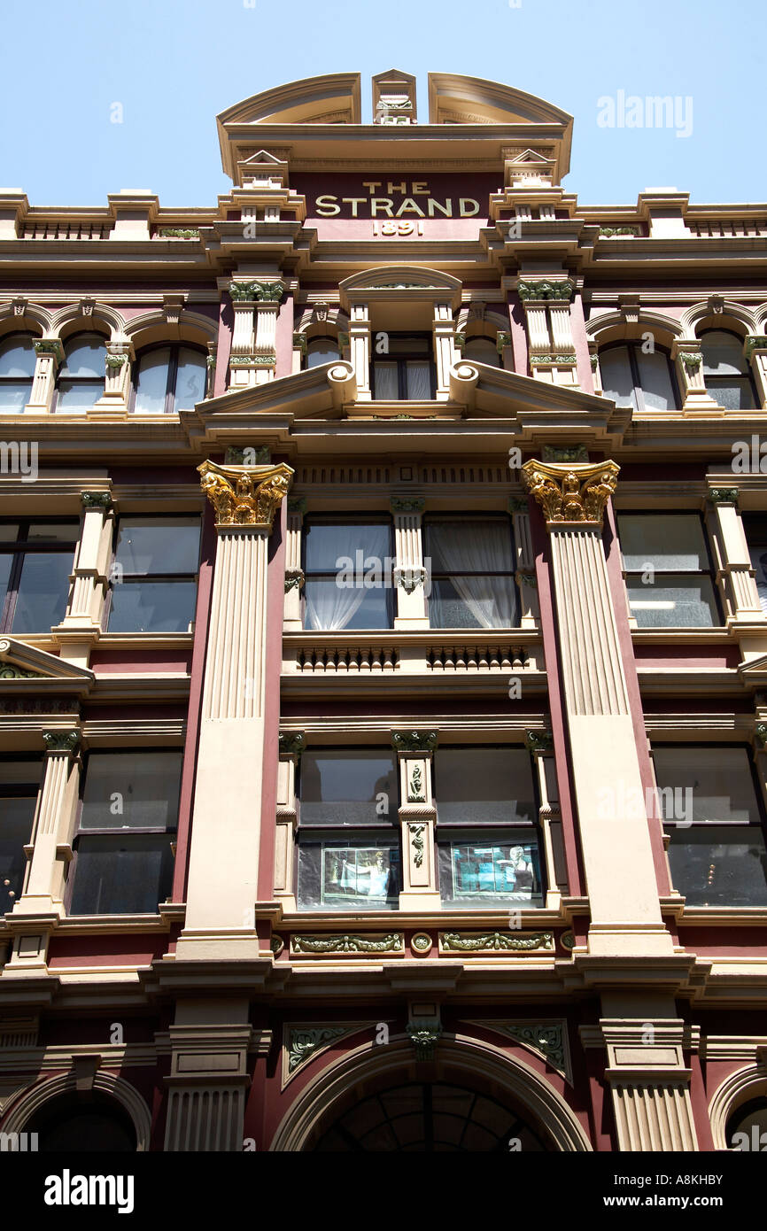 The strand building hi-res stock photography and images - Alamy