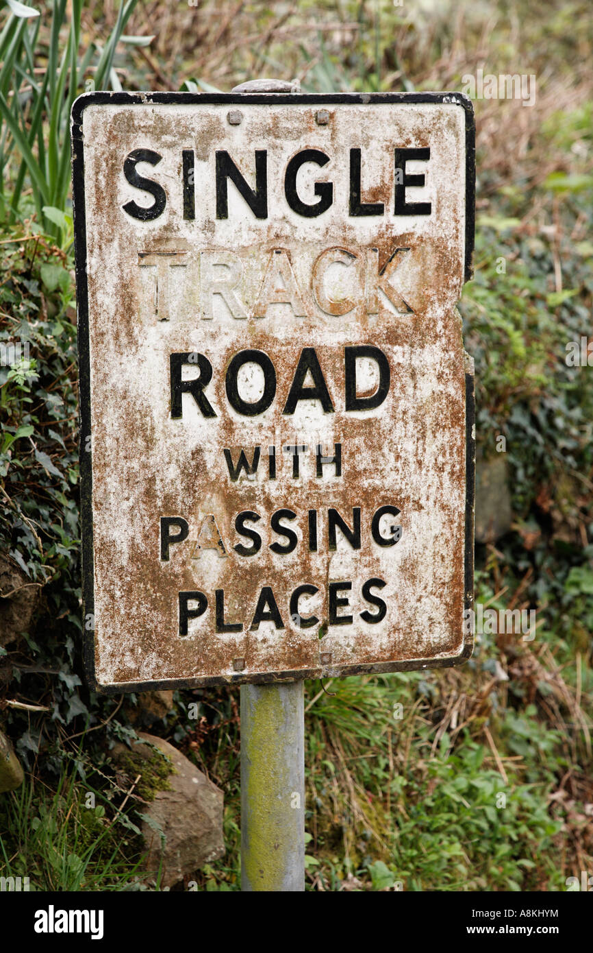 Road sign confusion hi-res stock photography and images - Alamy