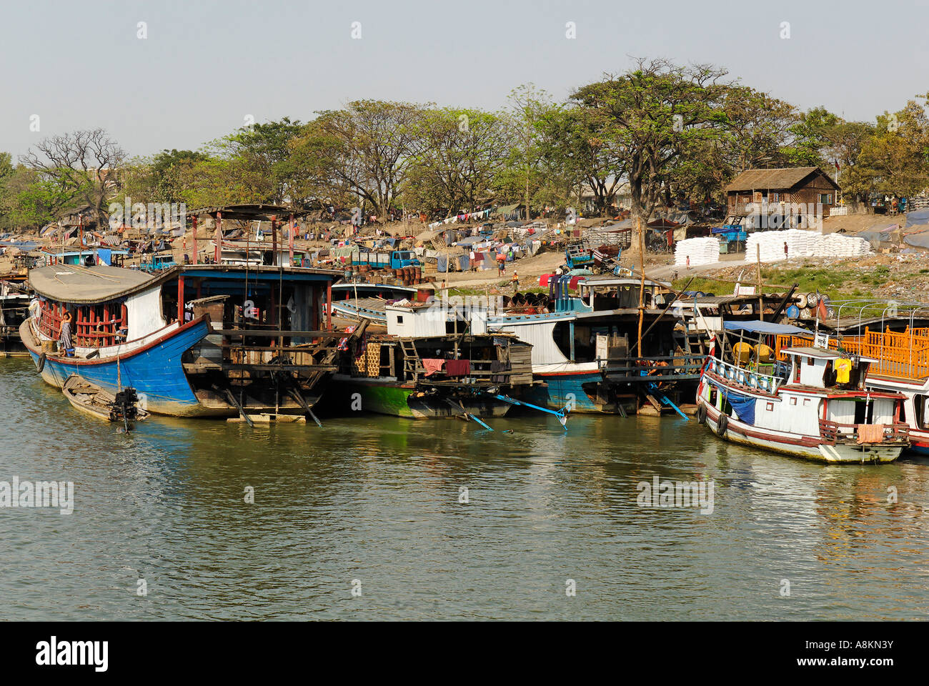 Myanmar boats myanmar ship myanmar ships burma ships hi-res stock ...