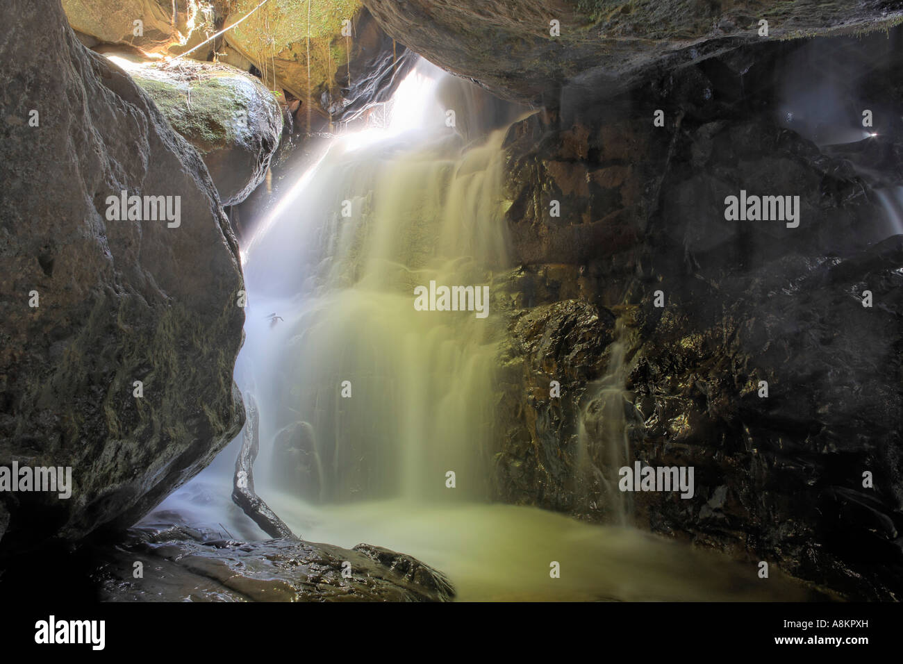 Rio Savegre, waterfall El Roque, Los Quetzales National Park, Costa ...
