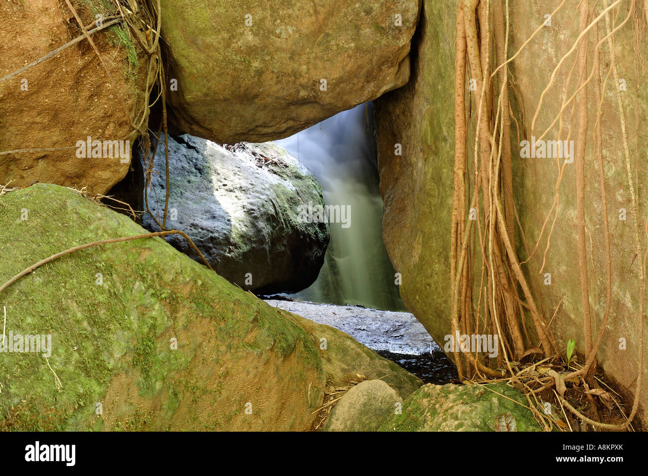 Rio Savegre, waterfall El Roque, Los Quetzales National Park, Costa ...