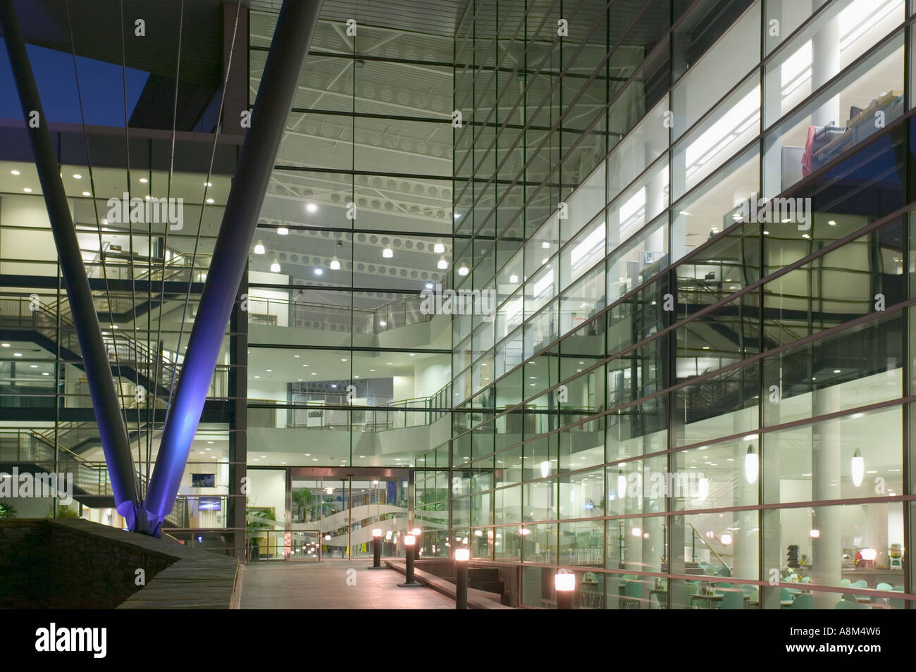 Weather technology met office hi-res stock photography and images - Alamy