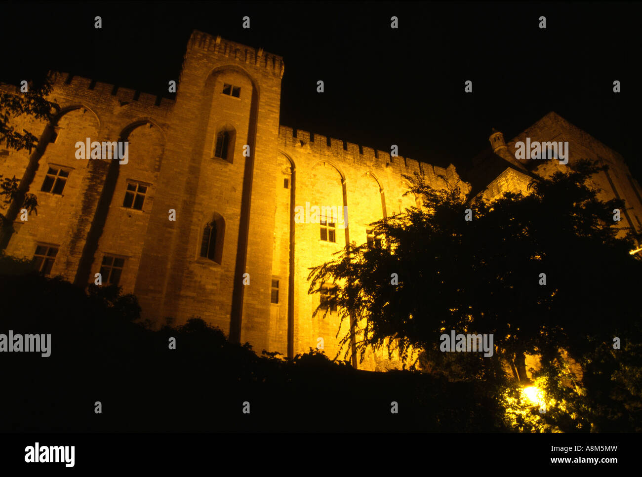 Avignon palais des papes night hi-res stock photography and images - Alamy