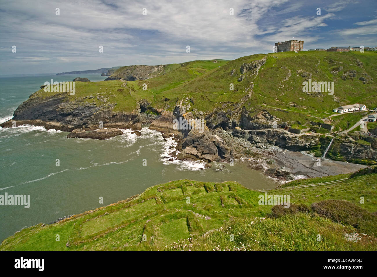 Camelot castle hotel tintagel hi-res stock photography and images - Alamy