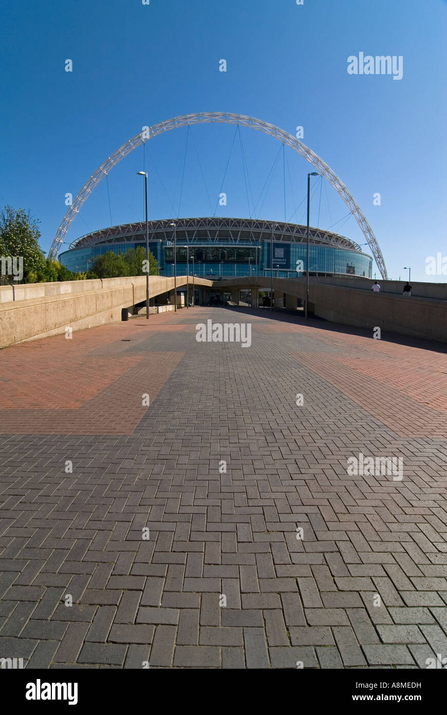 Vertical wide angle of the entrance of the new Wembley Stadium from ...