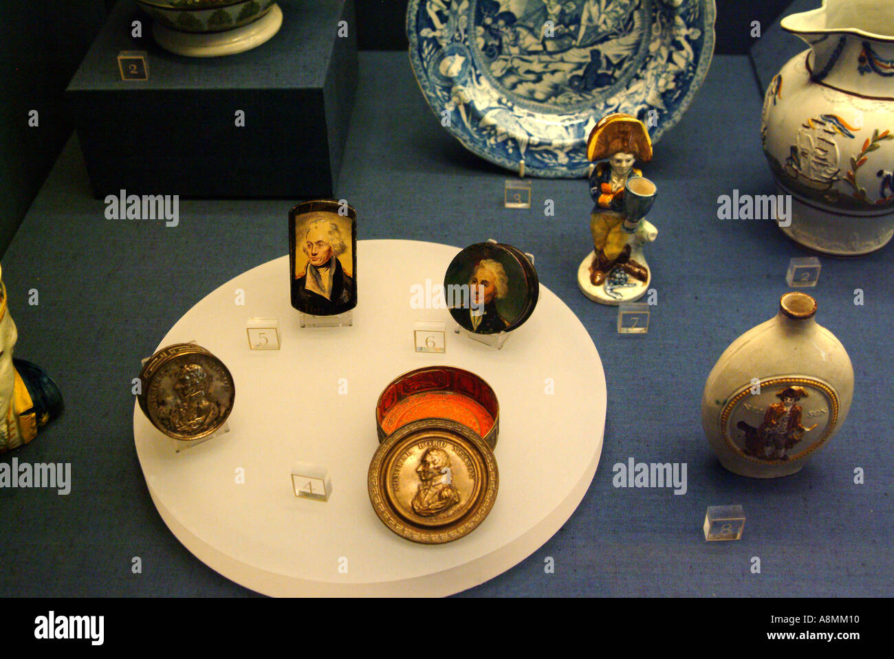 Royal memorabilia hi-res stock photography and images - Alamy