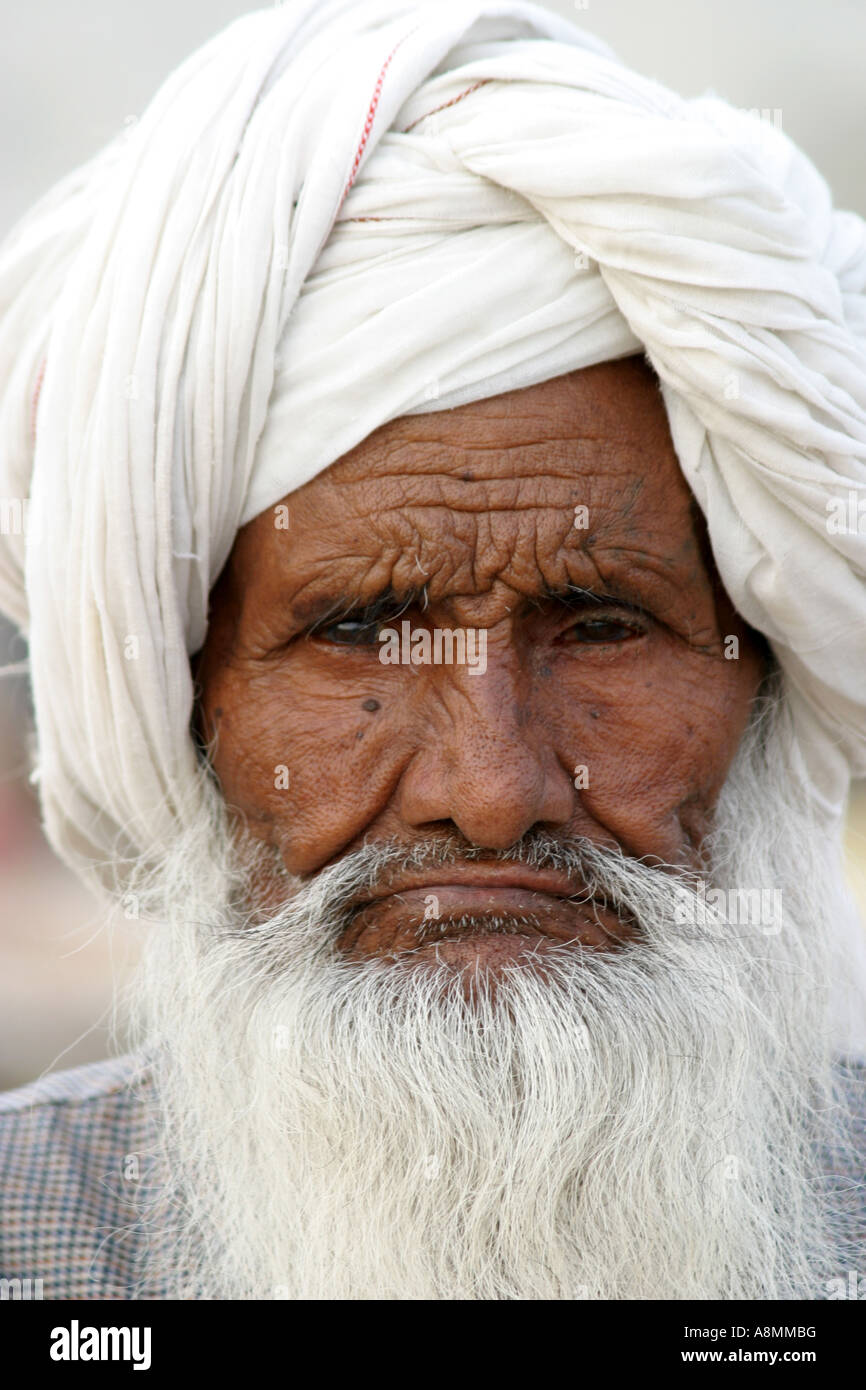 An Elder of the nomadic Mir tribe in Gujarat,India Stock Photo - Alamy