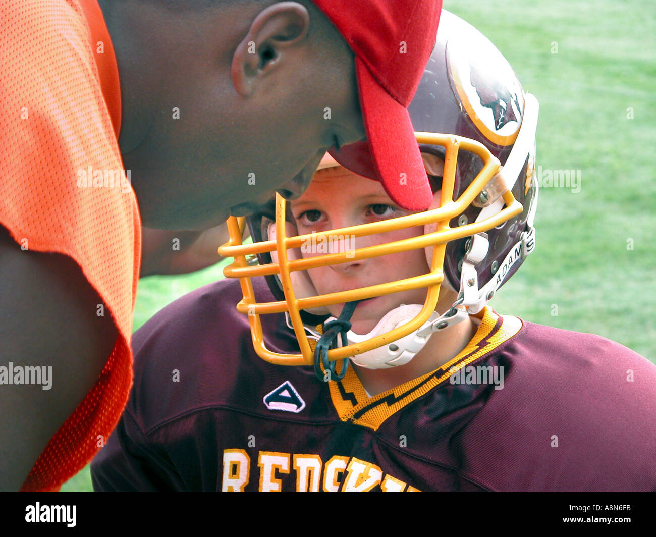 Teamwork achievement quarterback hi-res stock photography and images ...