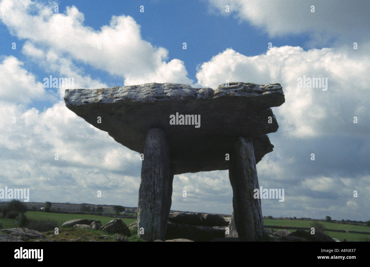 Dolman Tomb High Resolution Stock Photography and Images - Alamy
