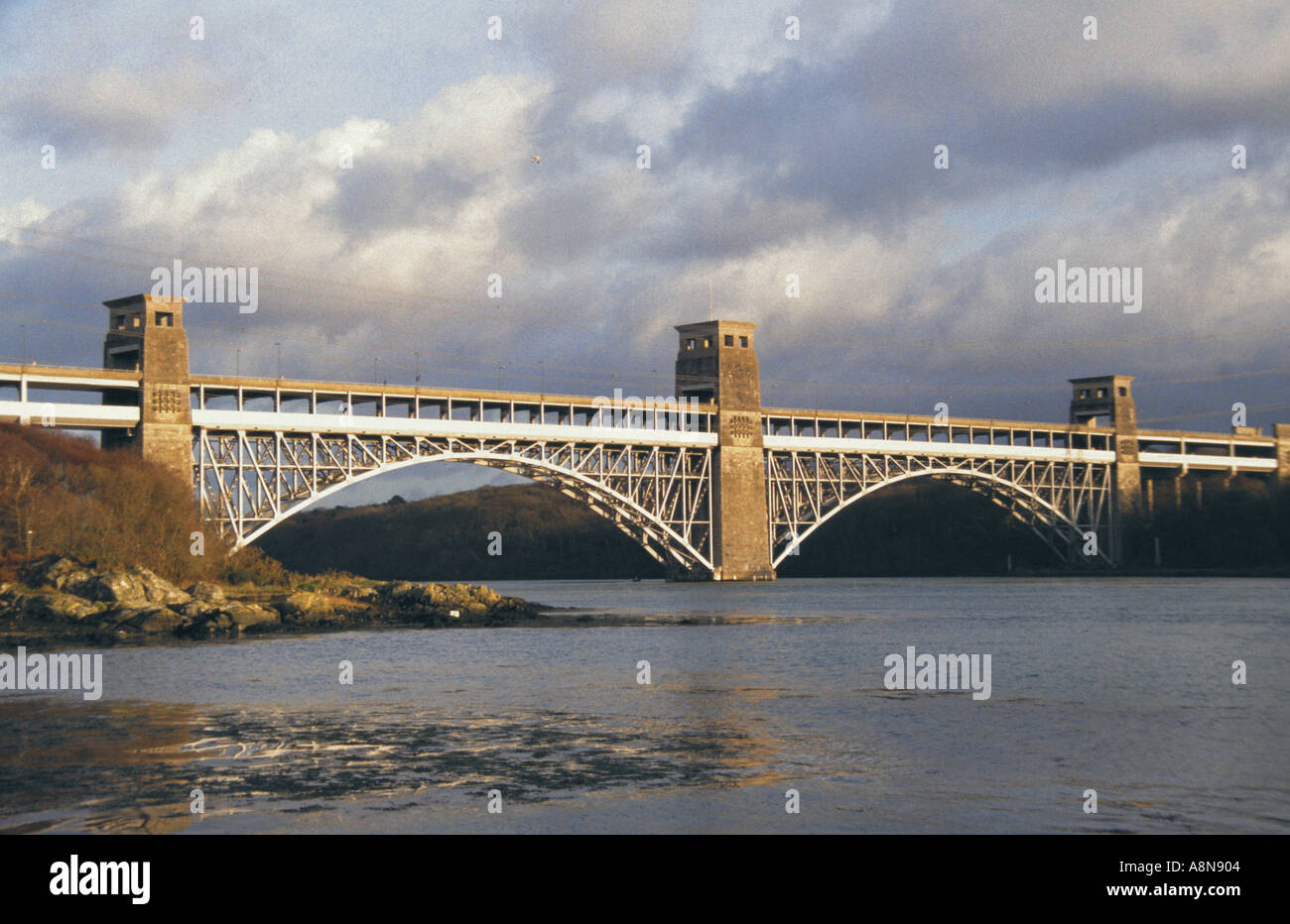 Britannia bridge anglesey wales hi-res stock photography and images - Alamy