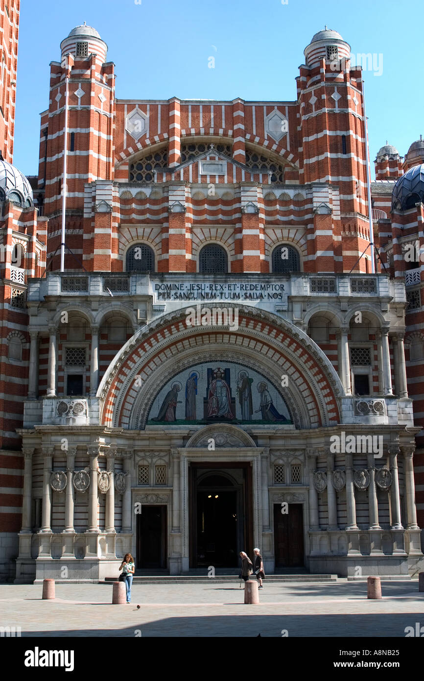 Victoria Cathedral London England Stock Photo - Alamy