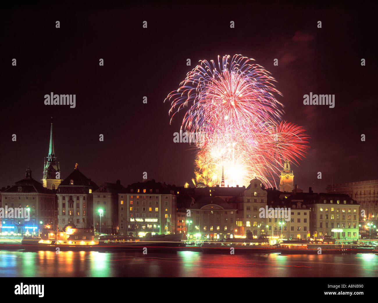 SWEDEN STOCKHOLM FIREWORKS OVER THE OLD TOWN Stock Photo - Alamy