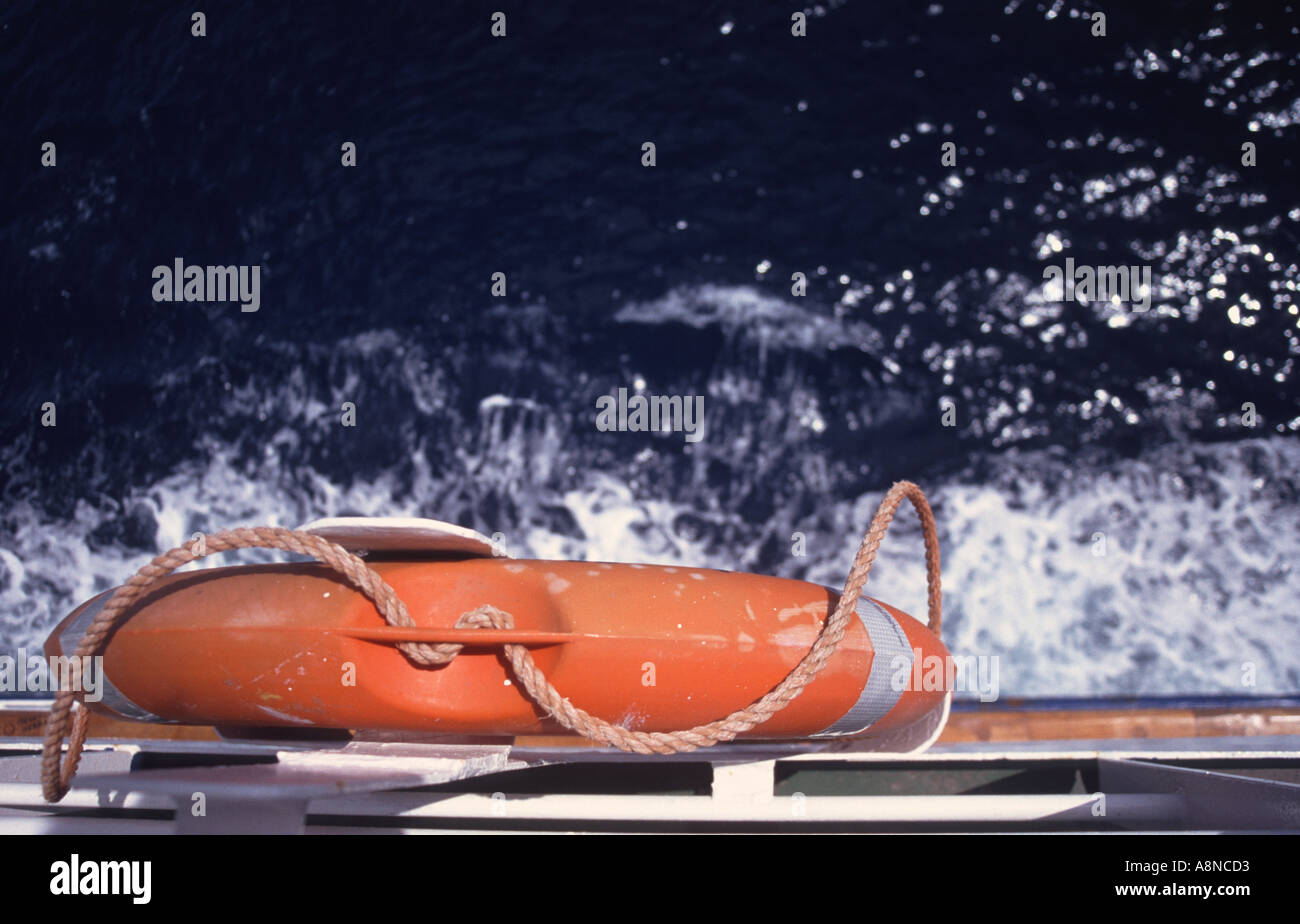 Life boat on sailing ship hi-res stock photography and images - Alamy