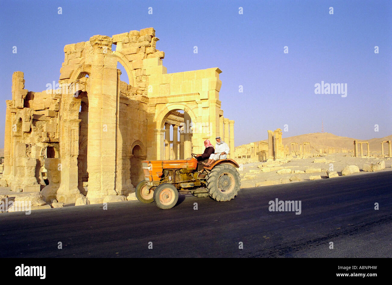 Ancient and modern transport hi-res stock photography and images - Alamy