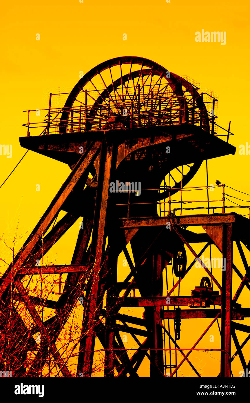 Winding gear frame hi-res stock photography and images - Alamy