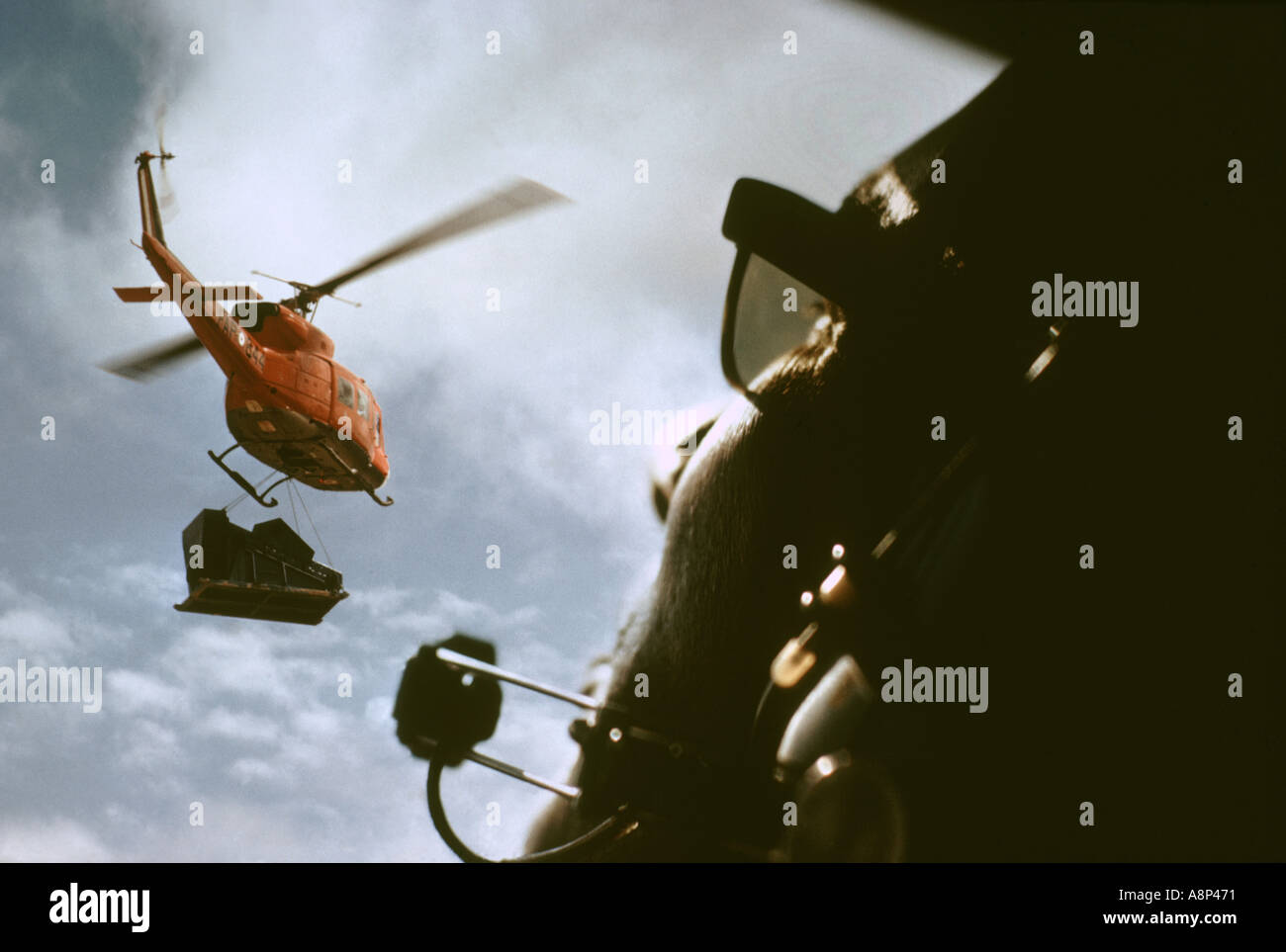 Oil helicopters hi-res stock photography and images - Alamy