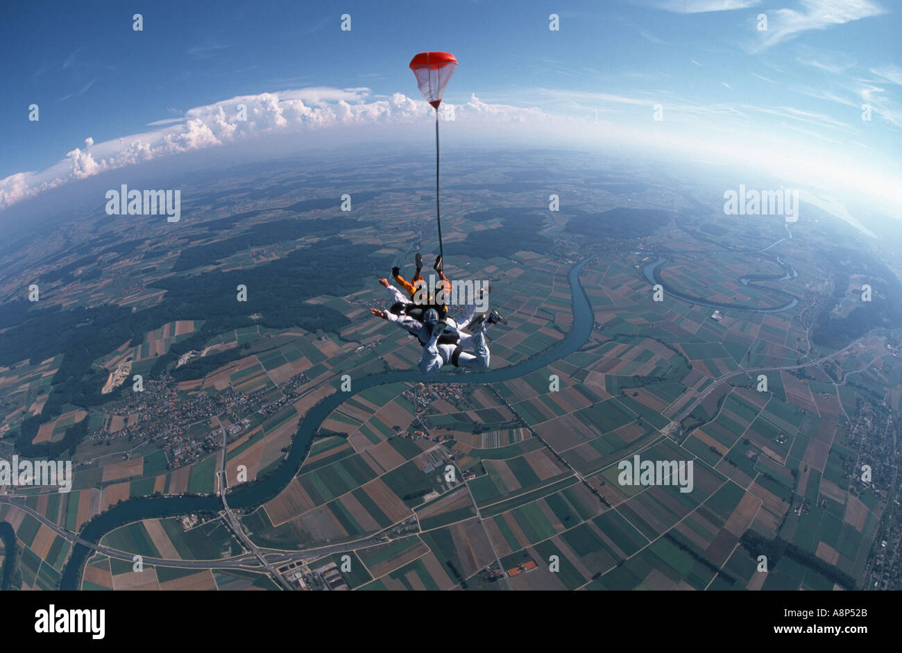 Parachute opens hi-res stock photography and images - Alamy