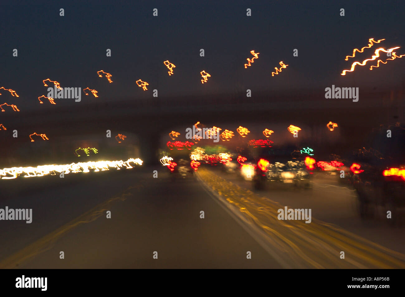 night freeway traffic Stock Photo - Alamy