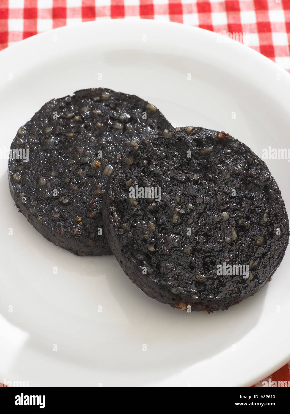 Black pudding cooked hi-res stock photography and images - Alamy