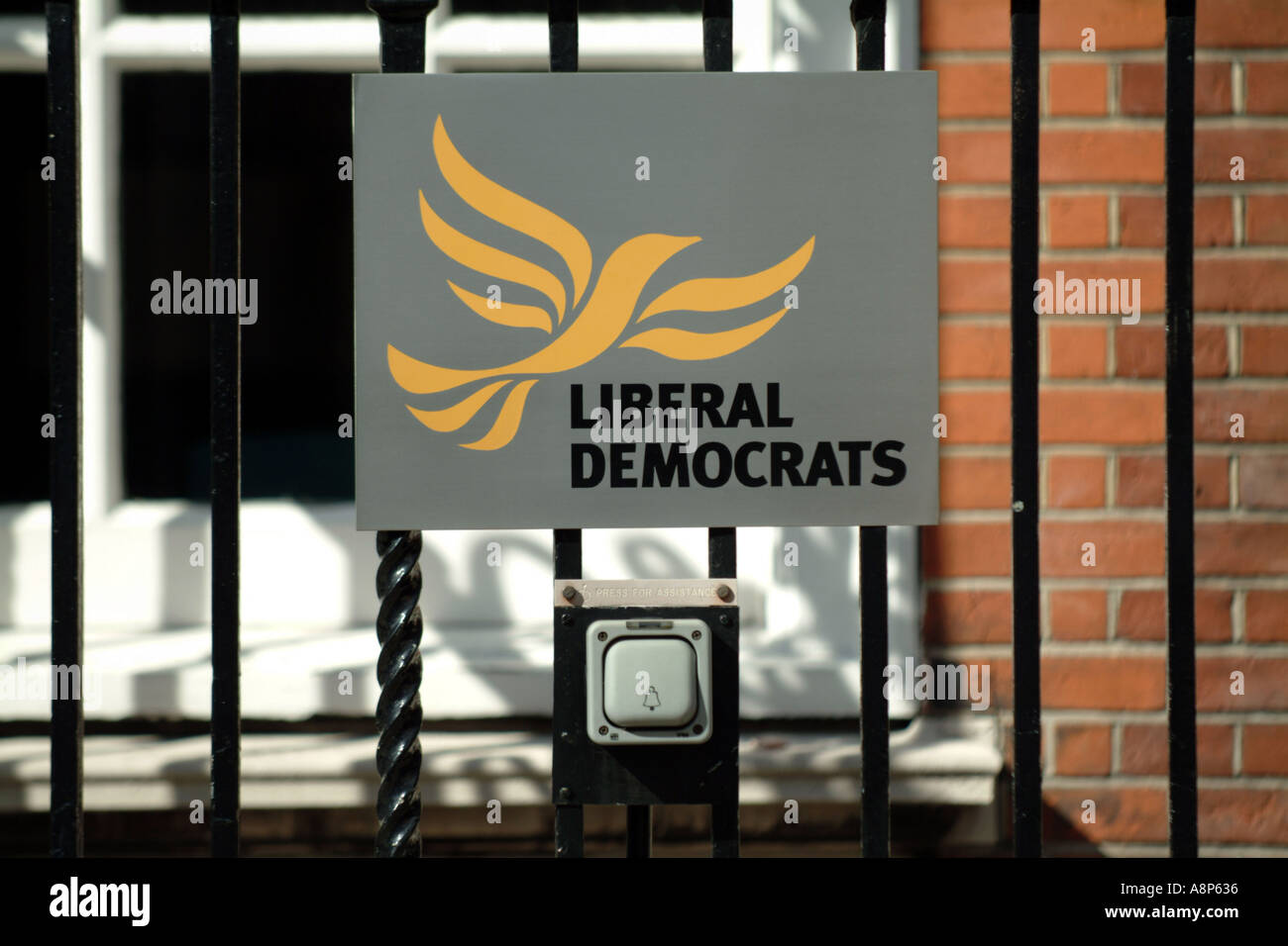 Liberal democrats logo hi-res stock photography and images - Alamy