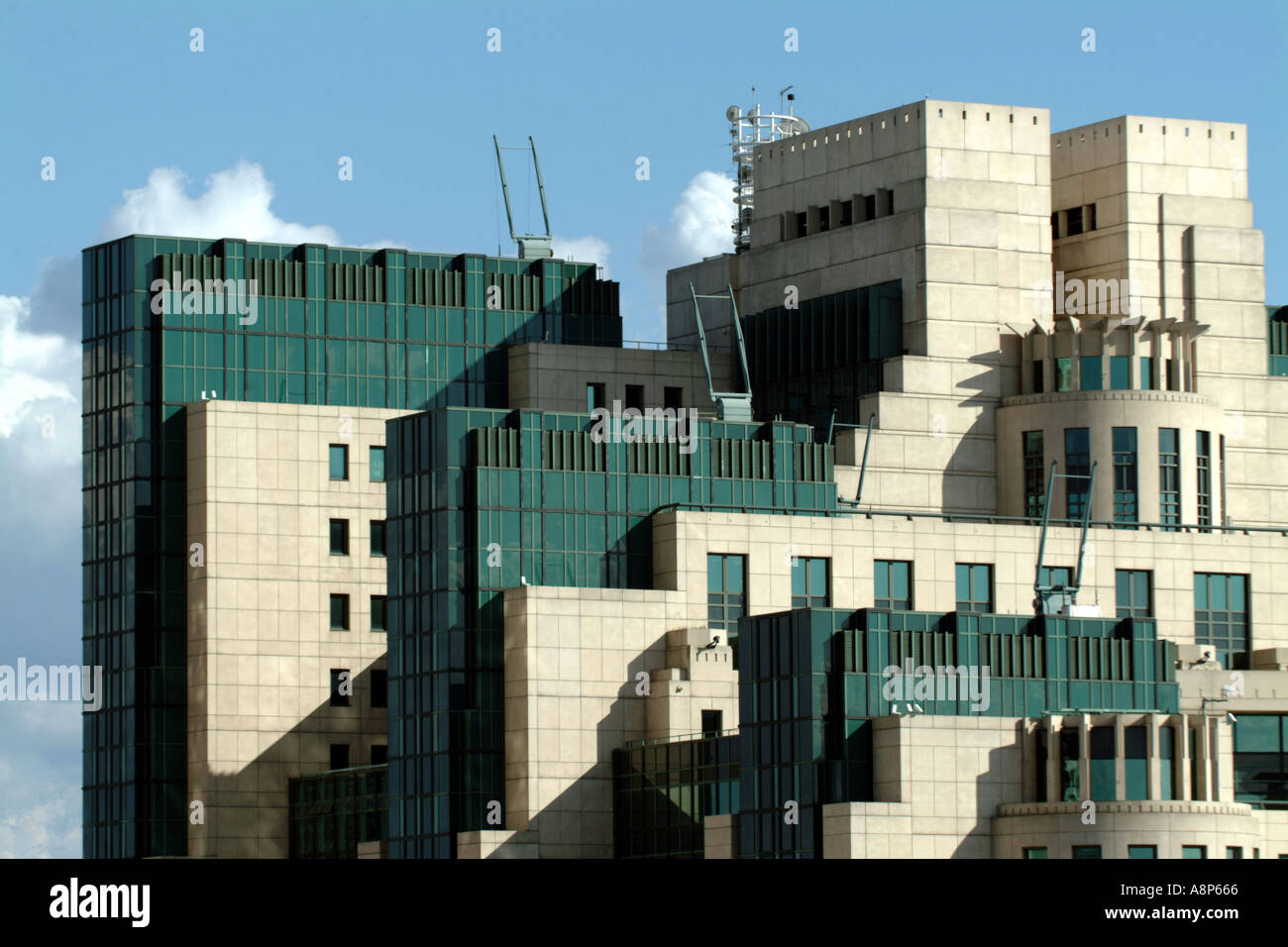 Building sis hq headquarters architecture hi-res stock photography and ...