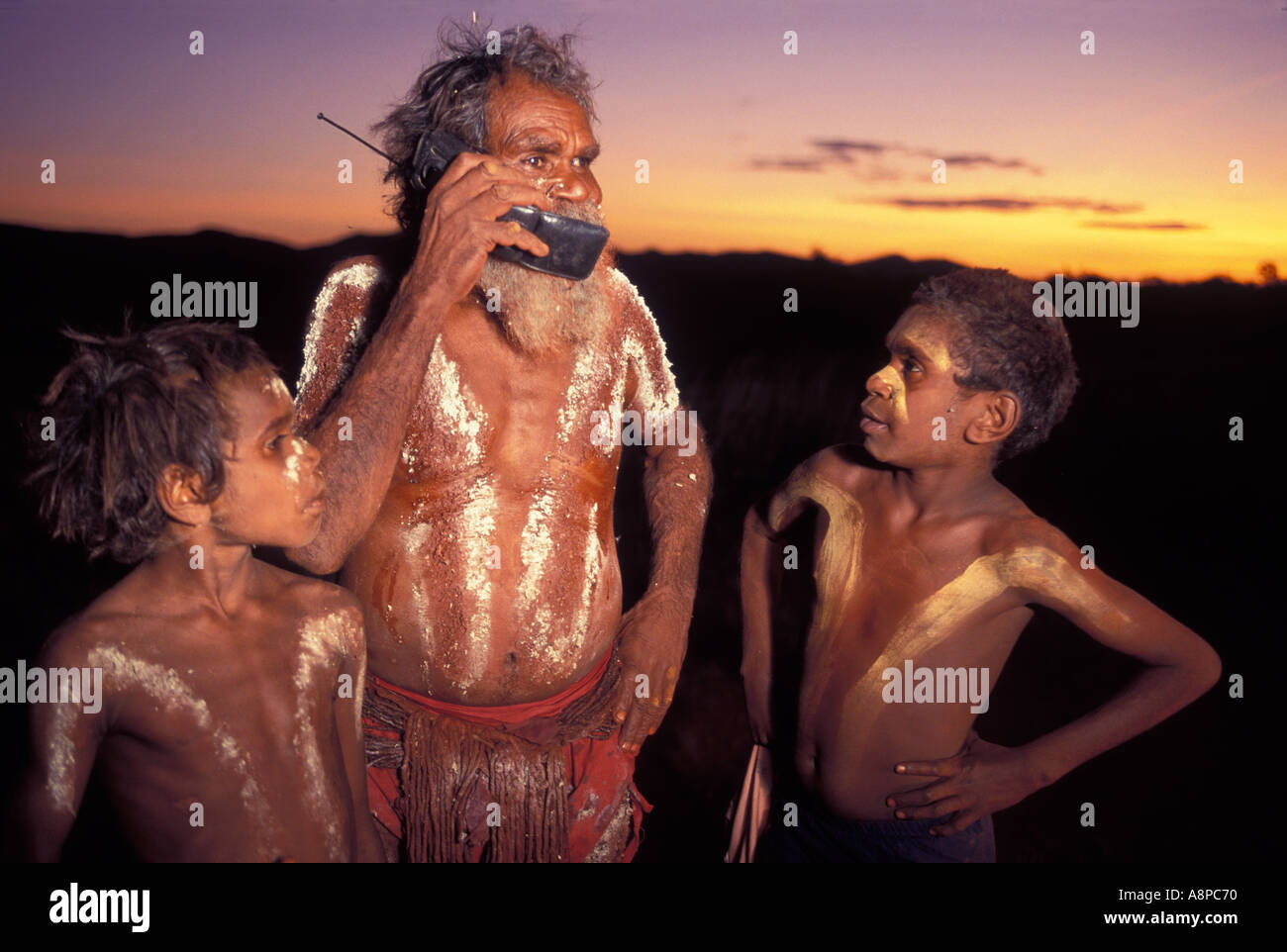 Australian indigenous ceremony kids hi-res stock photography and images ...