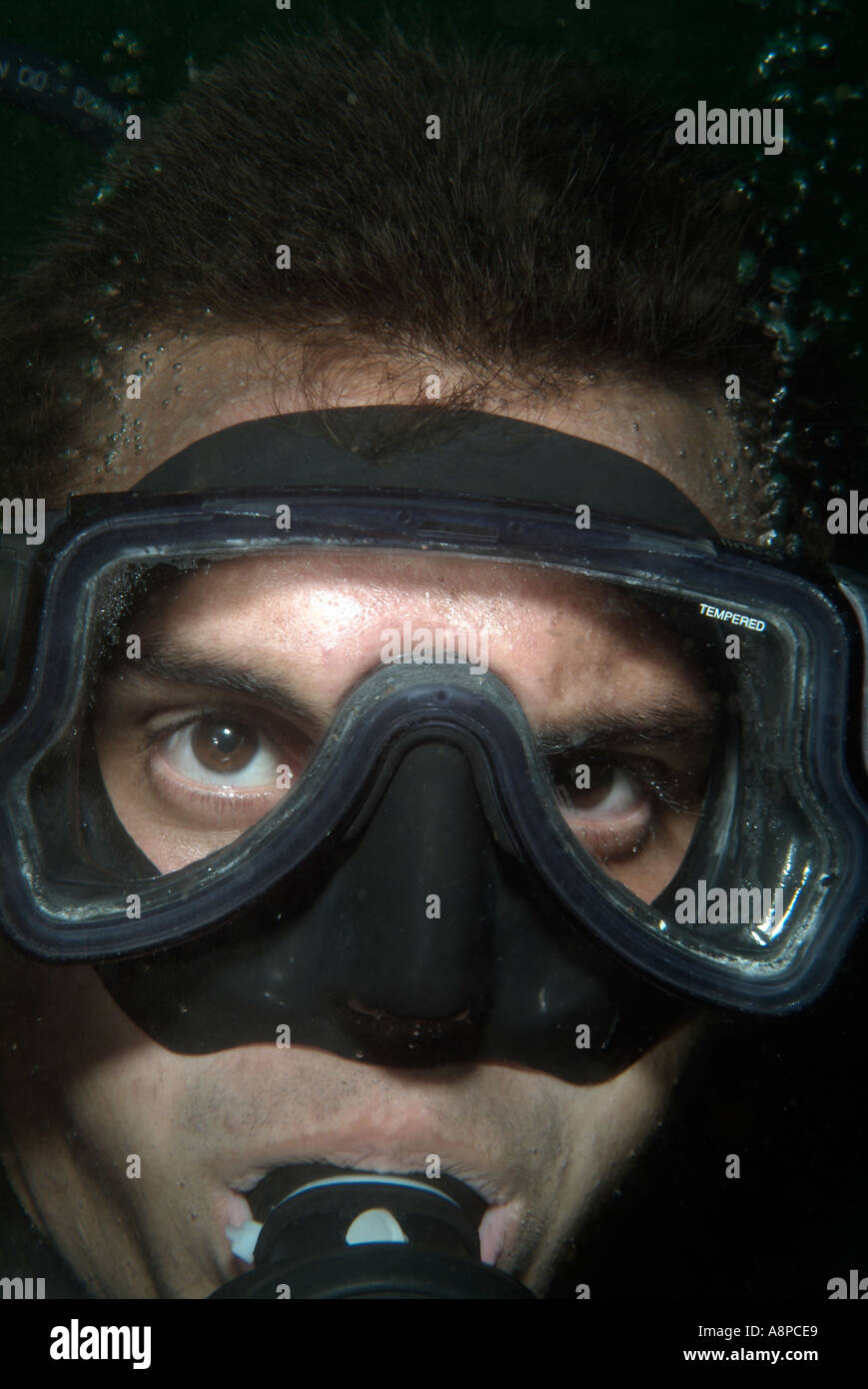Full face diving mask hi-res stock photography and images - Alamy