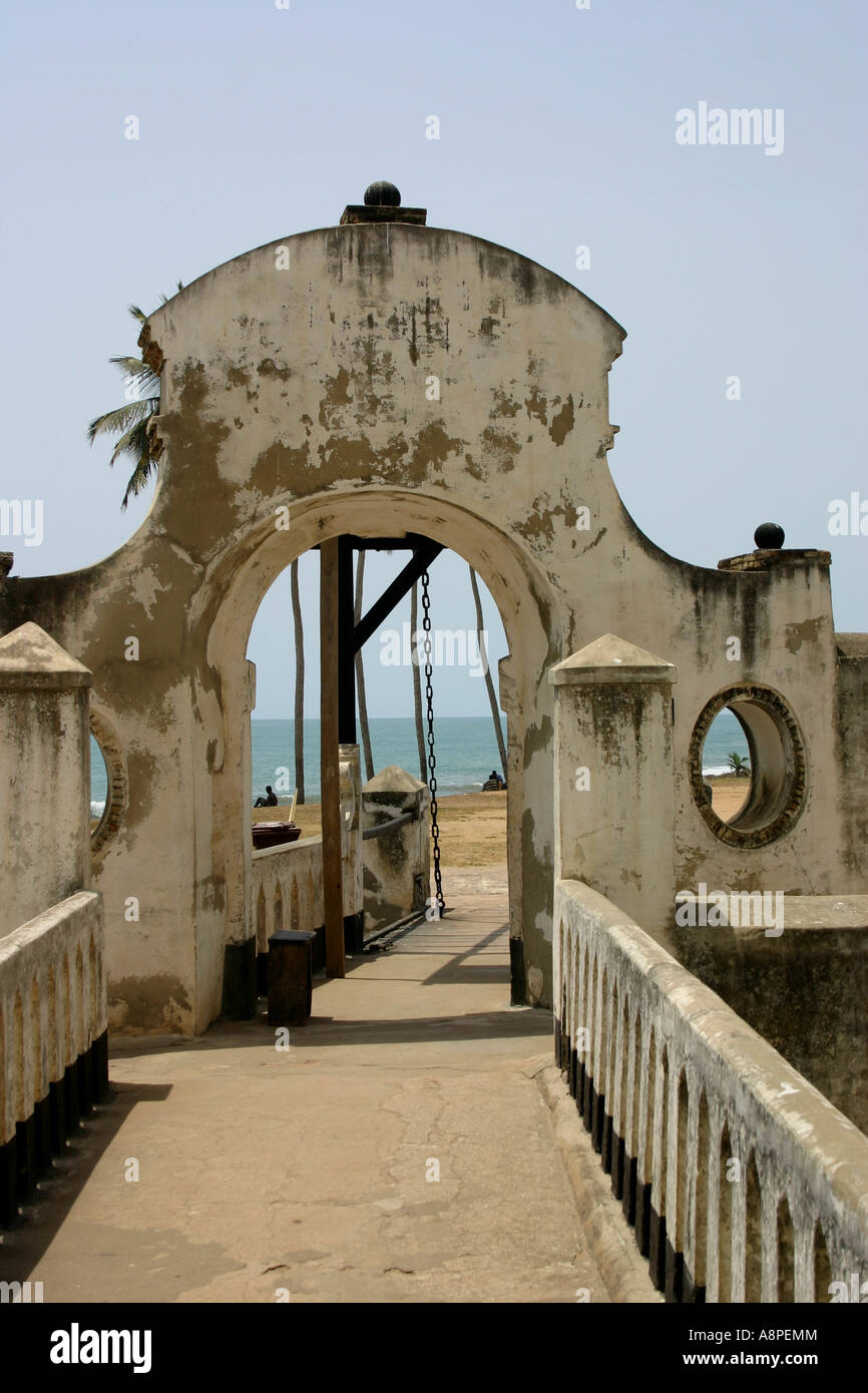 Entrance to Elmina castle, where slaves were imprisoned before being ...