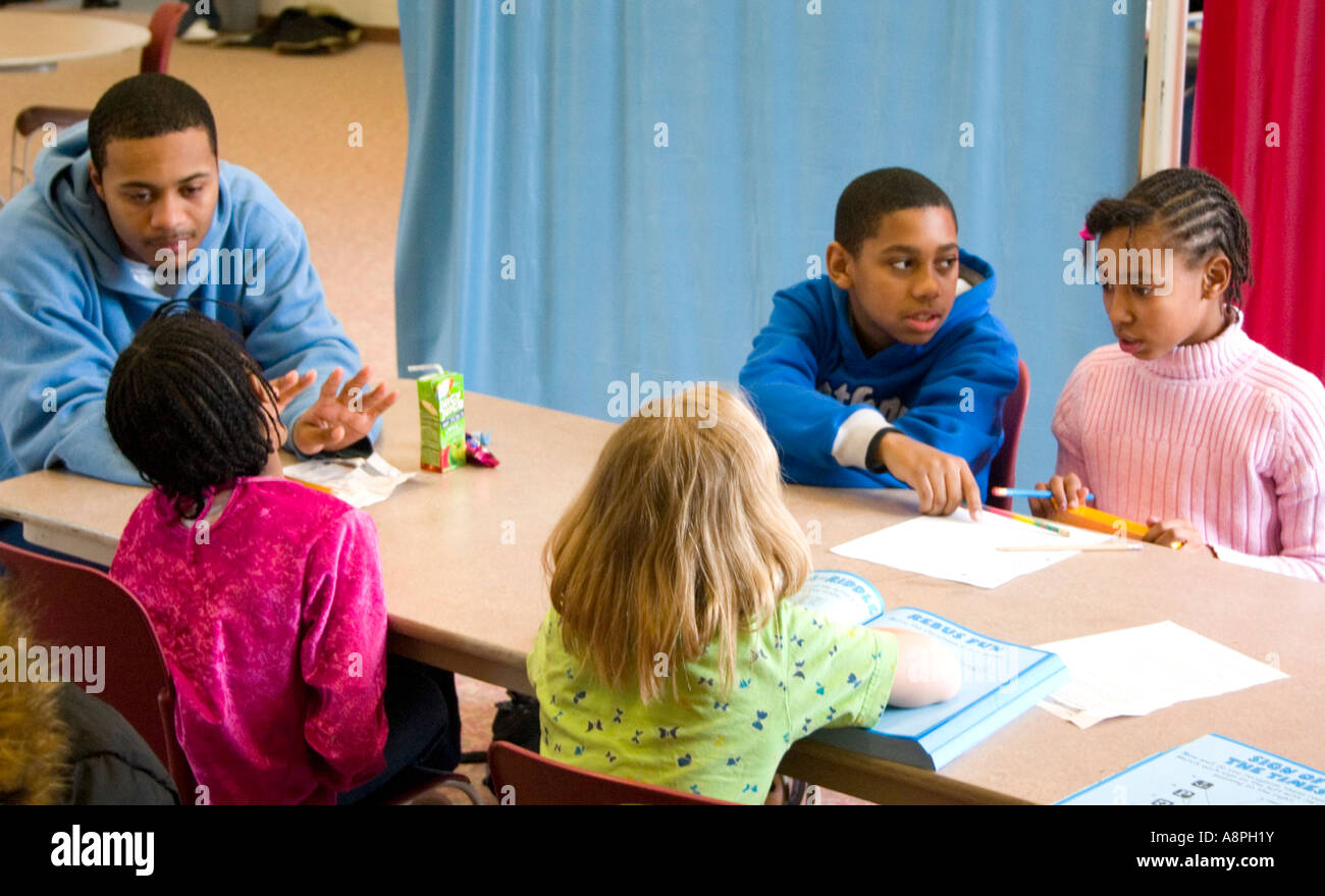 Inclusive classroom hi-res stock photography and images - Alamy