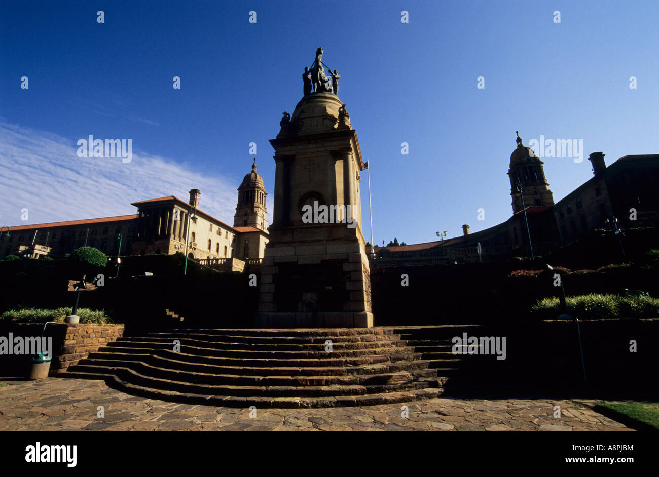 Castor and pollock staue ww 1 hi-res stock photography and images - Alamy